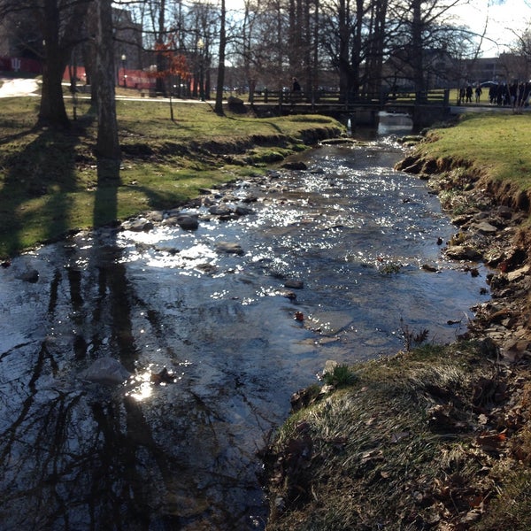 Photos at Dunn Meadow - Indiana University - 8 tips from 426 visitors