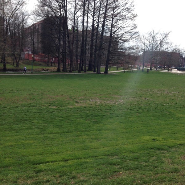 Photos at Dunn Meadow - Indiana University - 8 tips from 426 visitors