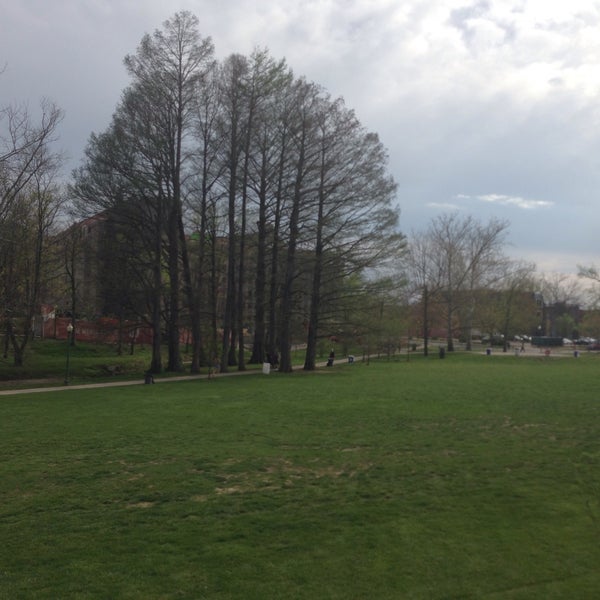 Photos at Dunn Meadow - Indiana University - 8 tips from 426 visitors