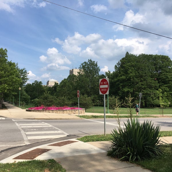 Photos at Dunn Meadow - Indiana University - 8 tips from 426 visitors