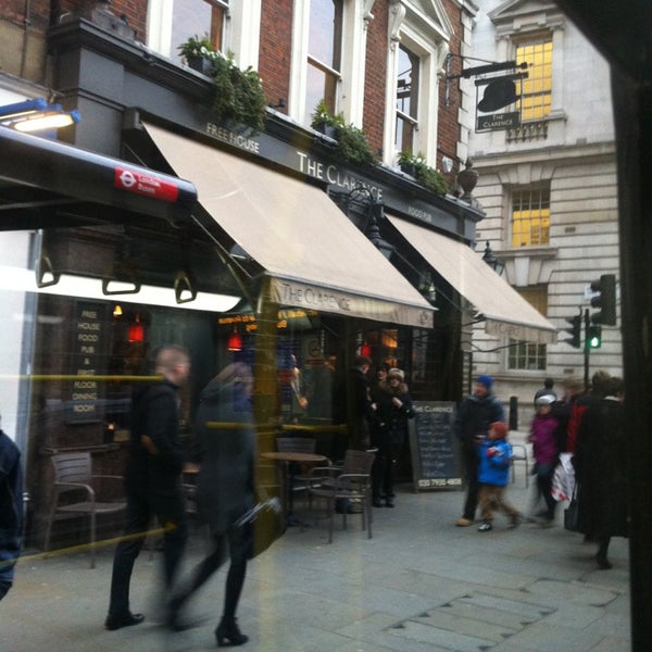 The Clarence - Pub in London