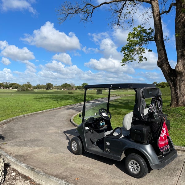 Miccosukee Golf & Country Club - Golf Course in Miami