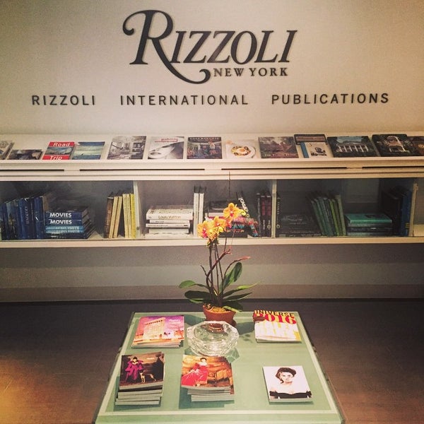 Rizzoli / Universal International Publications - Flatiron District - 37 ...