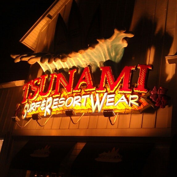 Tsunami Surf Shop - 4 tips from 723 visitors