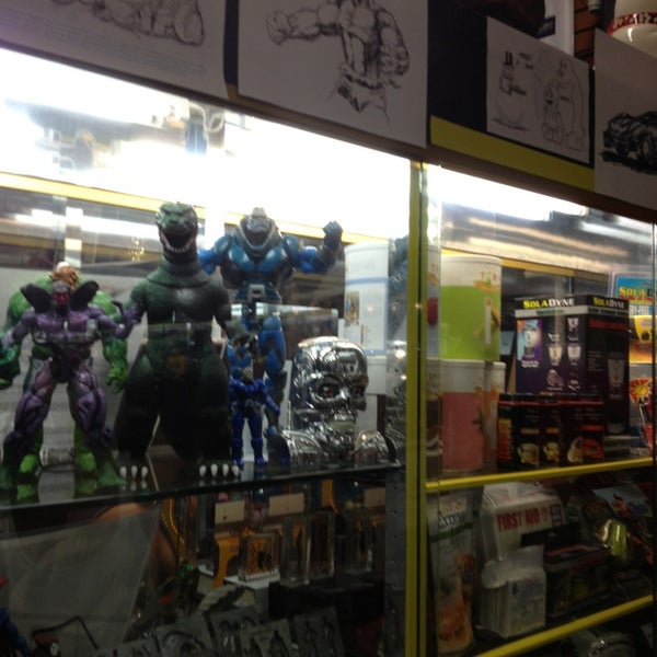 Razor Concepts - Clothing Store in Aiea