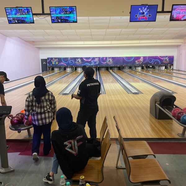 Gurney Bowl Sdn Bhd - Kampung Datuk Keramat - 1 tip