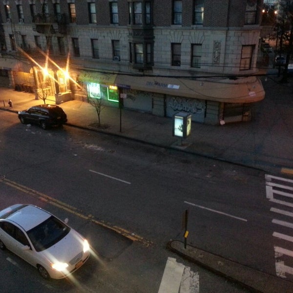 MTA MaBSTOA Bus at Westchester Ave & Prospect Ave: (Bx4, Bx4A, Bx17 ...