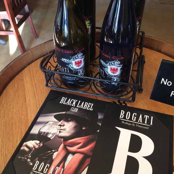 Bogati Bodega & Vineyards - Round Hill, VA