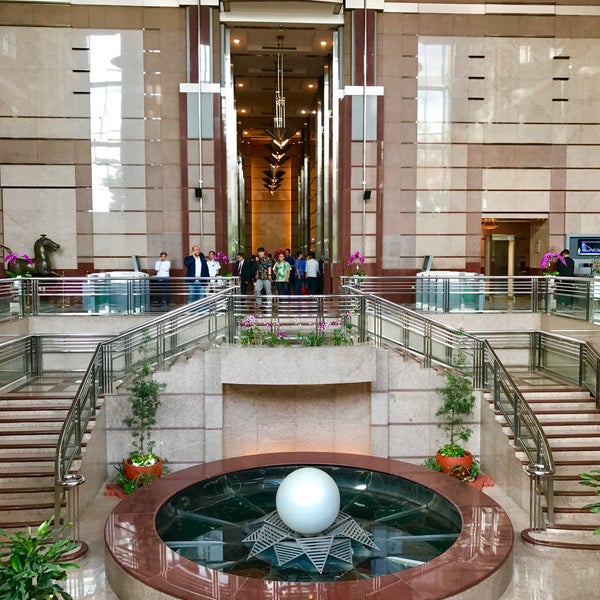 Photos at Sinarmas Land Plaza Tower 2 - Menteng - Jl. Mh Thamrin kav. 22 no. 51