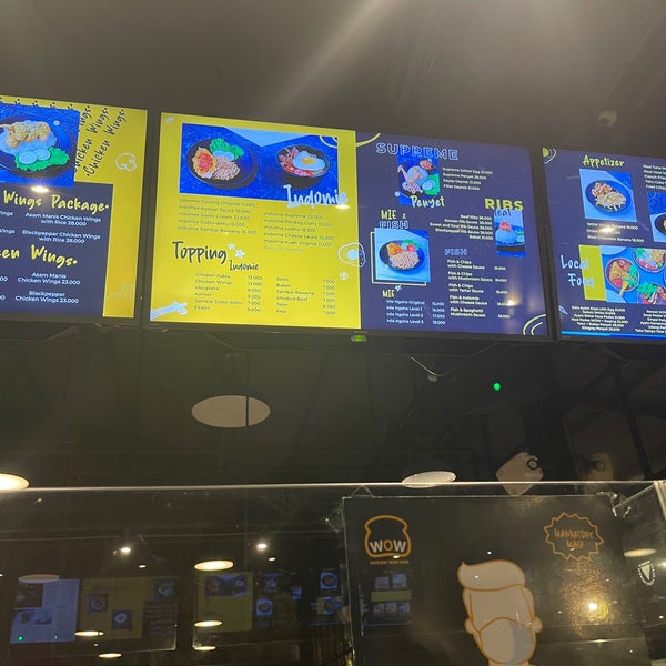 Warunk WOW KWB - Café in Jakarta Selatan