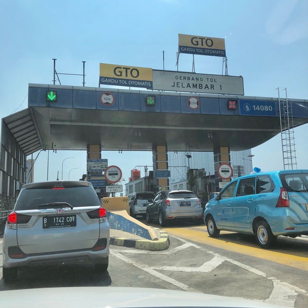 Gerbang Tol Jelambar 1 - Grogol Petamburan - Jalan tol Dalam Kota