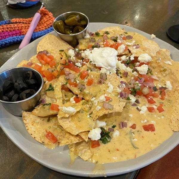 Roots Bistro - American Restaurant in Georgetown