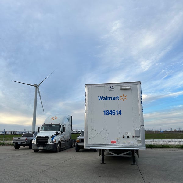 Walmart Distribution Center - 10815 State Highway 99W