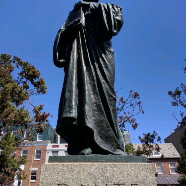 Dante Alighieri Statue - Columbia Heights - 1 tip