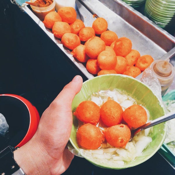 BATODA Tricycle Terminal - Batasan Hills - 2 tips from 121 visitors