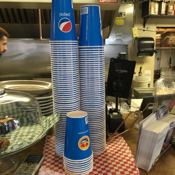 Main Street Gyros - Pioneer Square - 18 tips dari 386 pengunjung