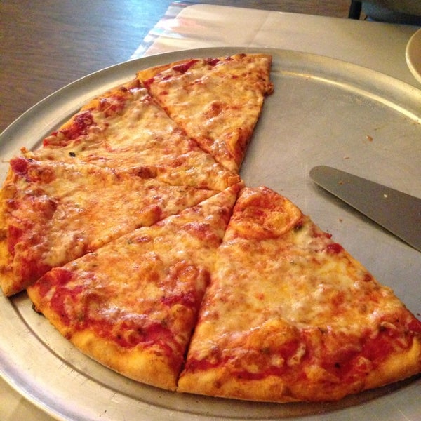 La Bocca Pizzeria - Italian Restaurant in New Albany