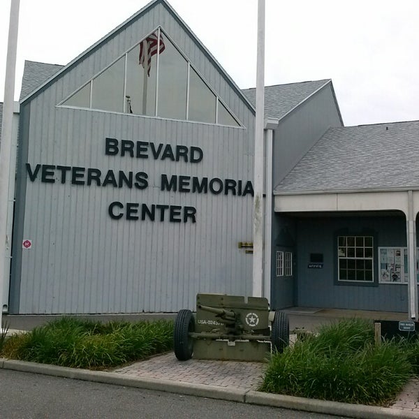 Veterans Memorial Center - History Museum