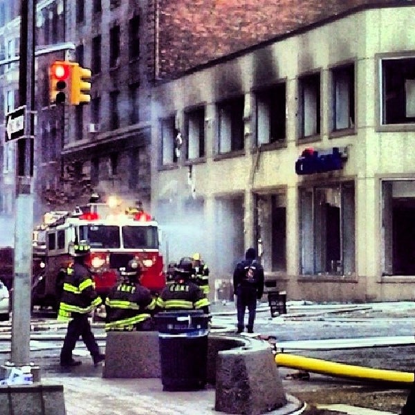 FDNY Engine 59/Ladder 30 - Fire Station in Central Harlem