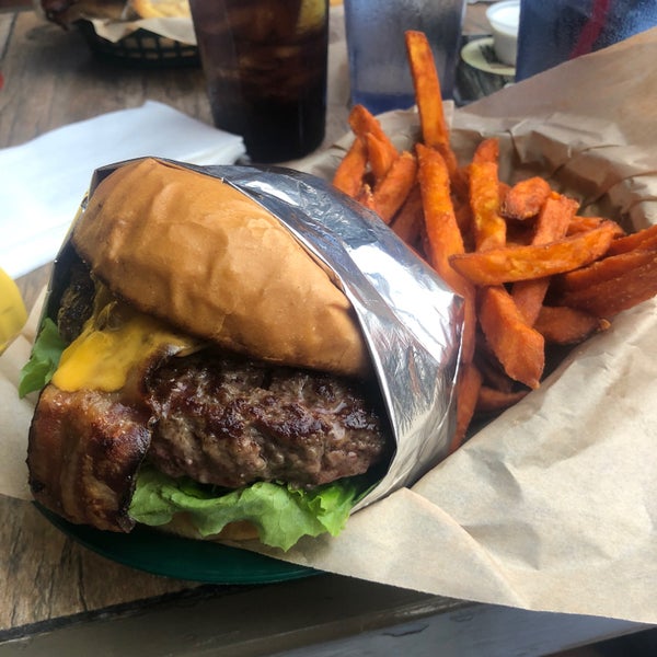 Chief's Burgers & Brew - 36 tips