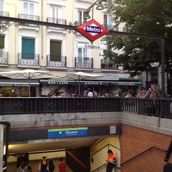 Metro Chueca - Chueca - Plaza de Chueca 4