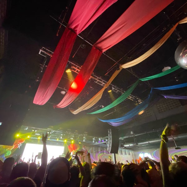 Tracks Night Club - Curtis Park - 3500 Walnut St