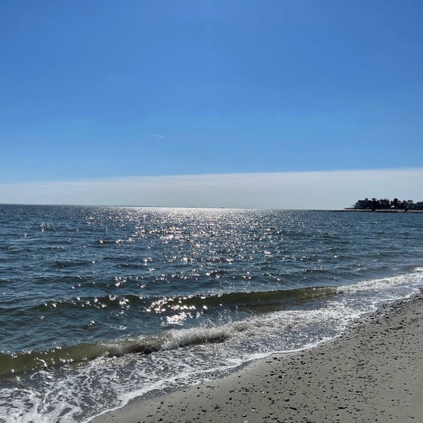 Bayview Beach - Woodmont - Bayshore Dr