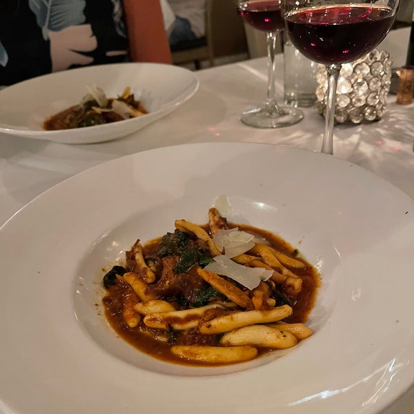 Photos at Washington Inn Wine Bar - 801 Washington St