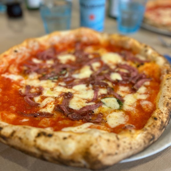 Gino Sorbillo - Lievito Madre Al Duomo - Duomo - Milano, Lombardia