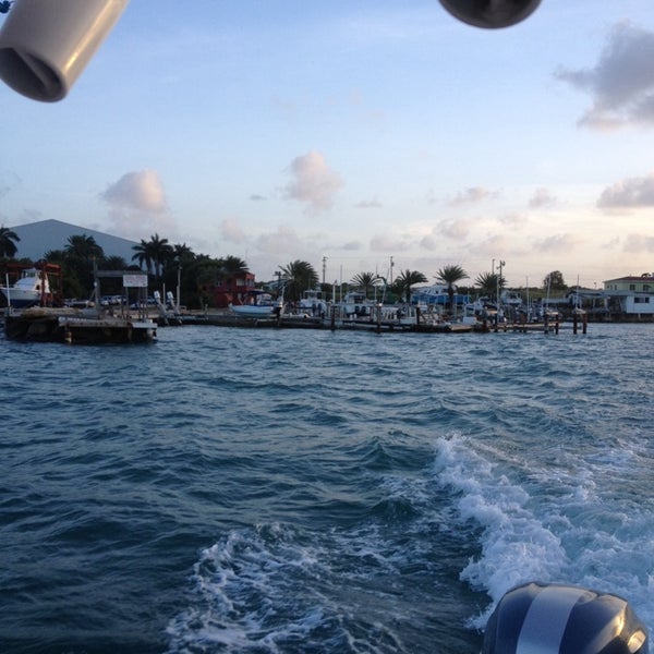 Shell Beach Marina - 76 visitors