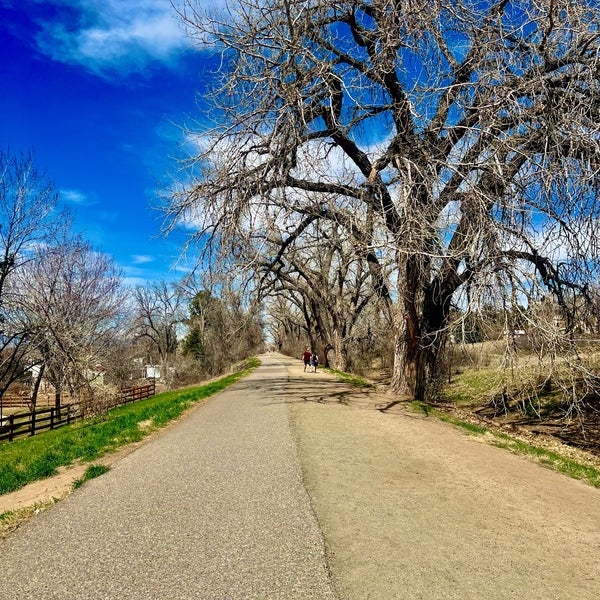 High Line Canal Trail - Trail