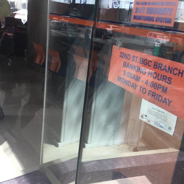 UnionBank - Bank in Taguig City