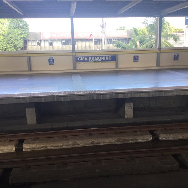 MRT3 - GMA-Kamuning Station - South Triangle - at Epifanio delos Santos ...