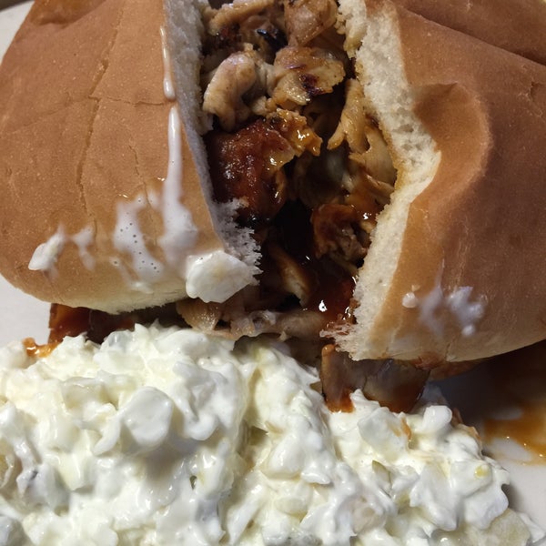 Ridgewood BBQ - 900 Elizabethton Hwy