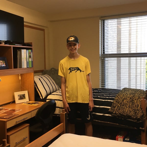 Hatch Hall - College Residence Hall in Columbia