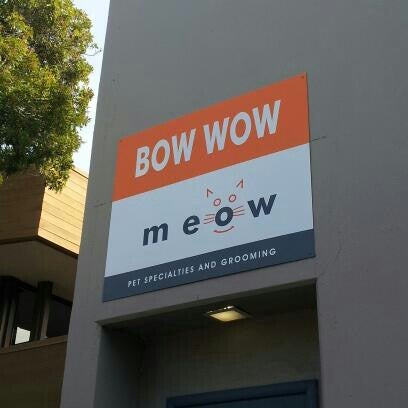 Bow Wow Meow - Pet Supplies Store in Menlo Park