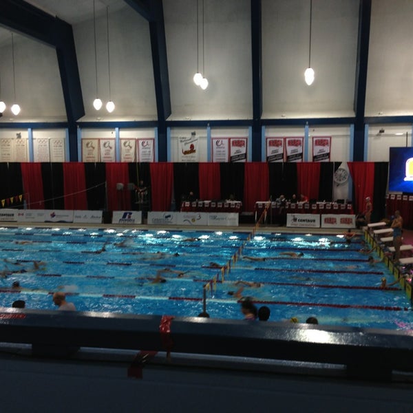 Aquatic Centre - UofC - Swimming Pool in Calgary
