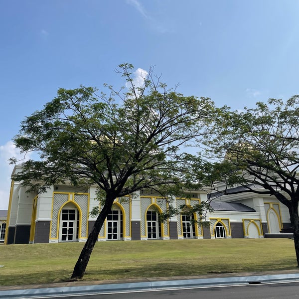 Istana Negara Jalan Duta