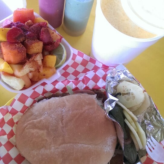 Rainbow Fountain Tortas - 4 tips