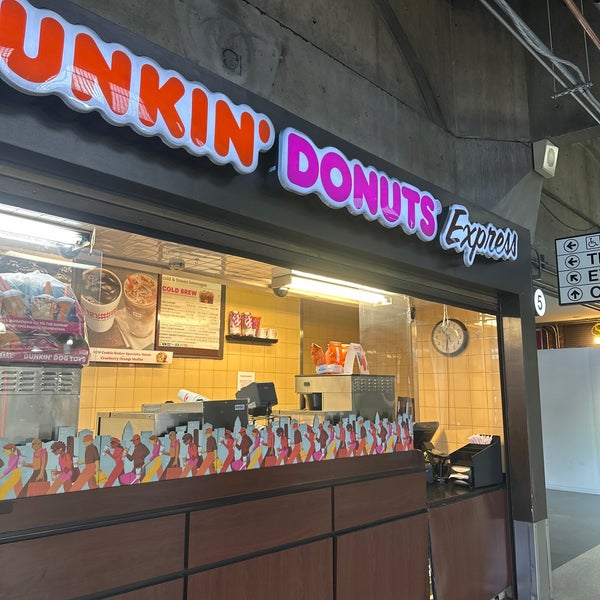 Dunkin' - South End - 145 Dartmouth St, Back Bay T Station Express ...