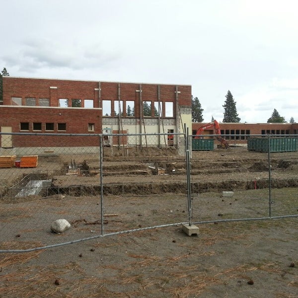 Finch Elementary - Northwest Spokane - 3717 N Milton St