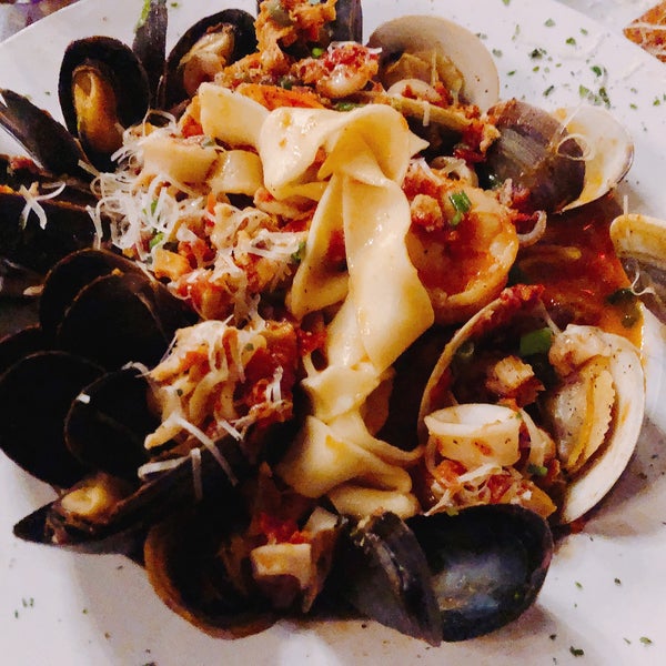Mare e Monti Trattoria - Italian Restaurant
