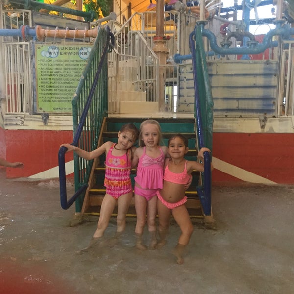 Photos at Country Springs Water Park - 21 tips from 1231 visitors