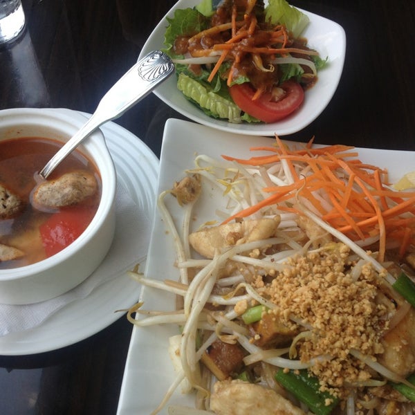 Thai Pavilion (Now Closed) - Thai Restaurant