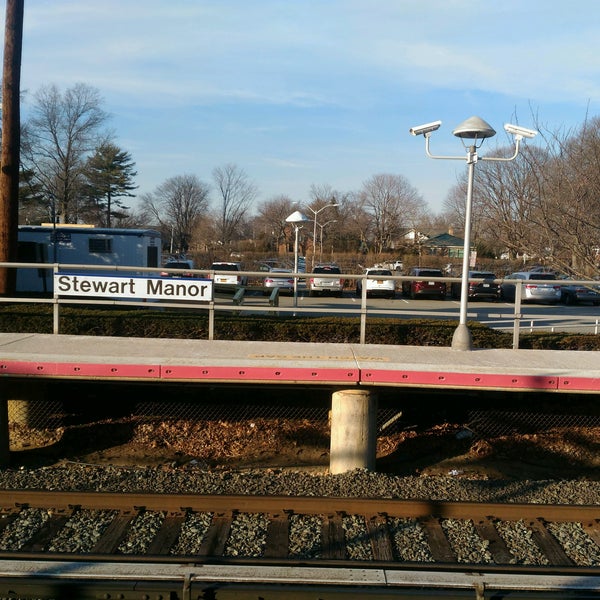 LIRR - Stewart Manor Station - Rail Station