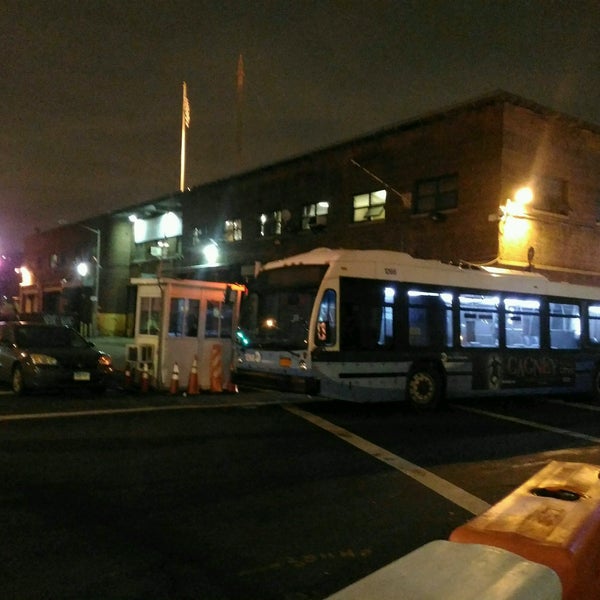 MTA Regional Bus Depot - 126th Street - Bus Station in New York
