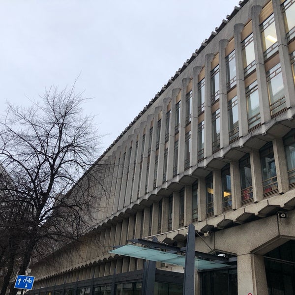 Guildhall Library - Library in City of London