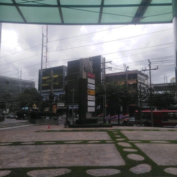 Photos at Italthai Tower (อิตัลไทยทาวเวอร์) - Building in Huai Khwang