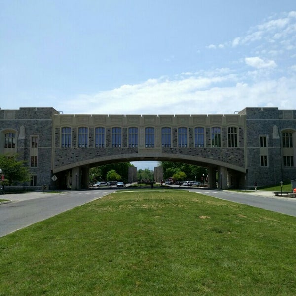 Torgersen Bridge - University - 620 Drillfield Dr