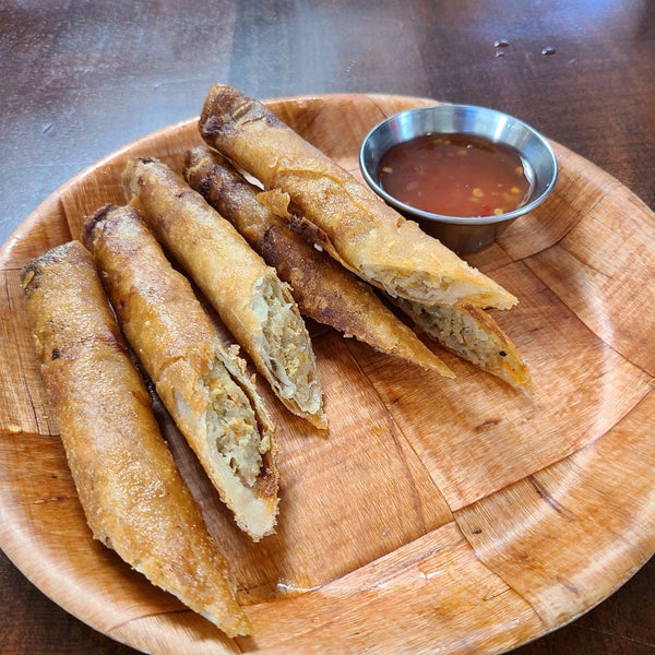 F.O.B. Kitchen - Filipino Restaurant in Oakland